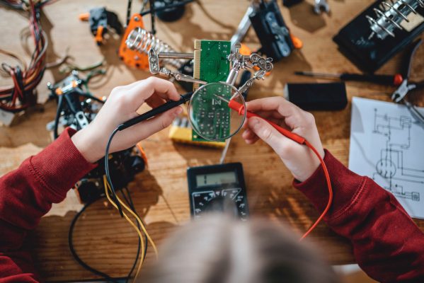 Arduino Nedir? Ne Değildir? • İz Atölye